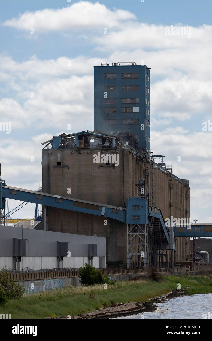 Grain emergency hi-res stock photography and images - Alamy