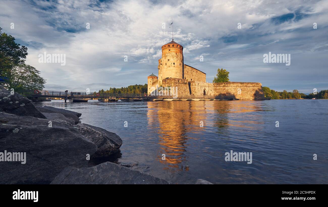 Olavinlinna castle water castle savonlinna hi-res stock photography and ...