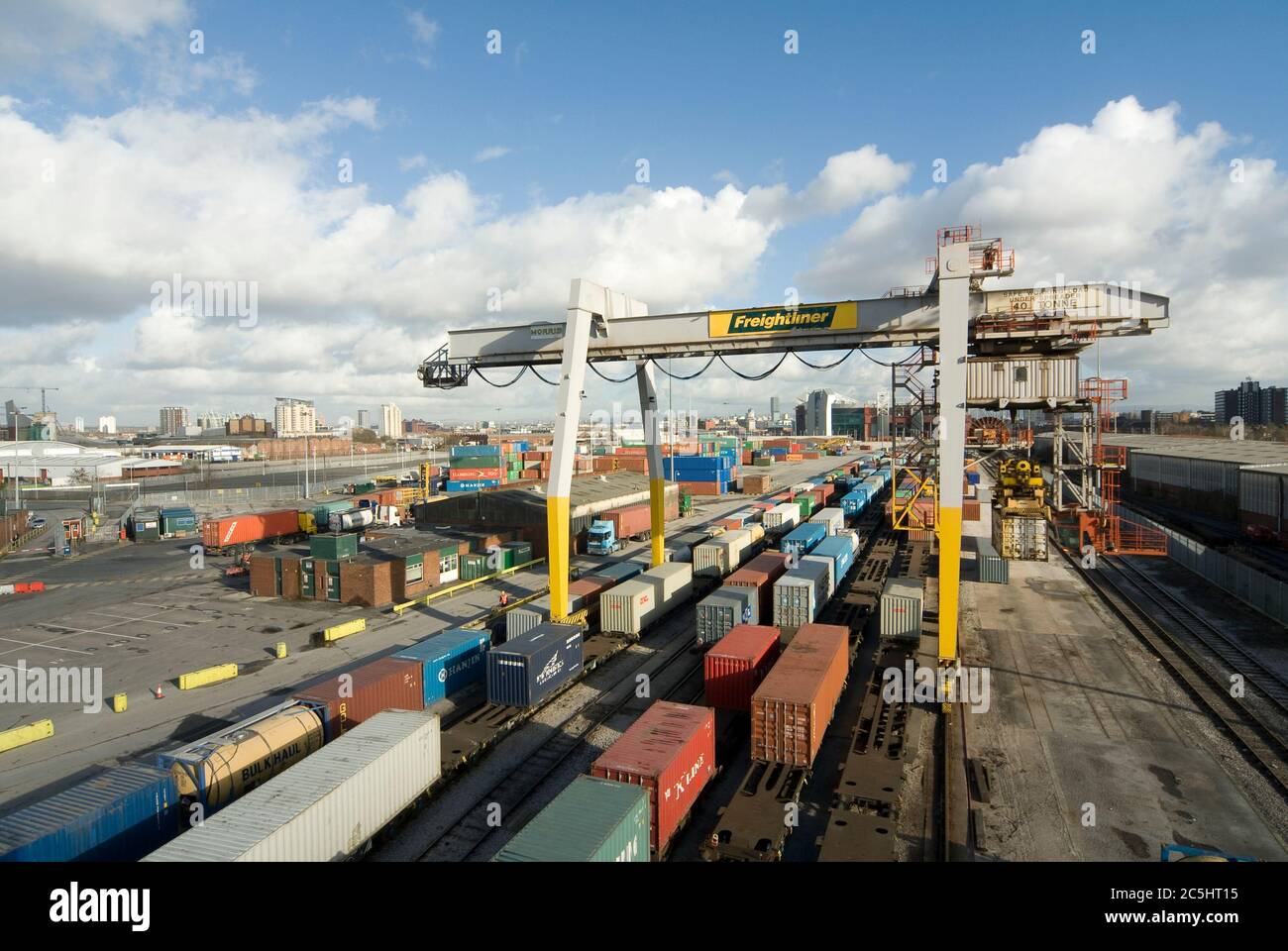 Rail mounted crane and shipping containers at Manchester Euroterminal ...