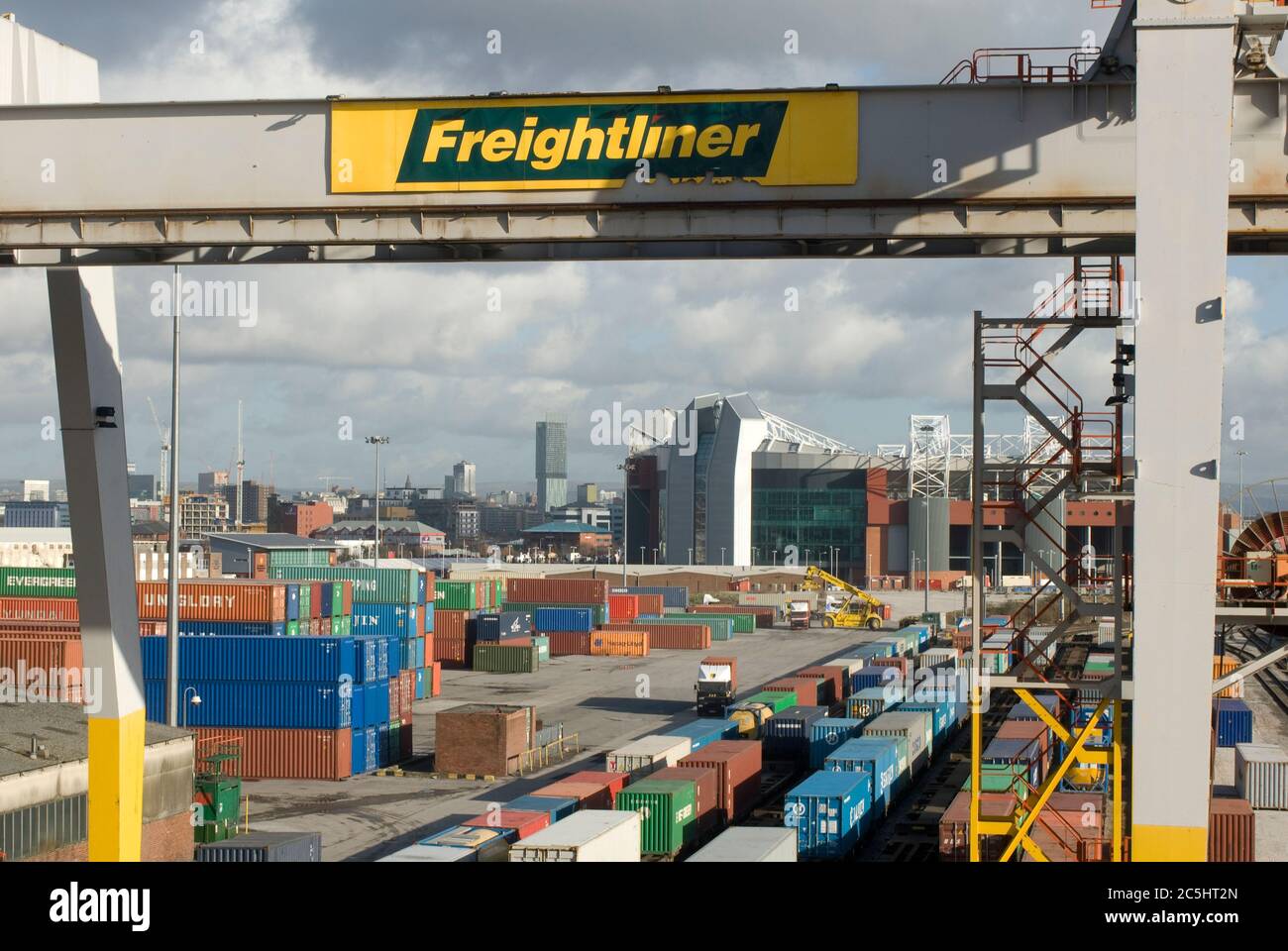 Rail mounted crane and shipping containers at Manchester Euroterminal ...