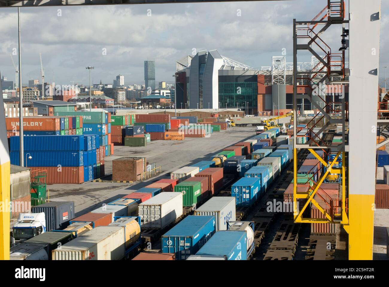Rail mounted crane and shipping containers at Manchester Euroterminal ...