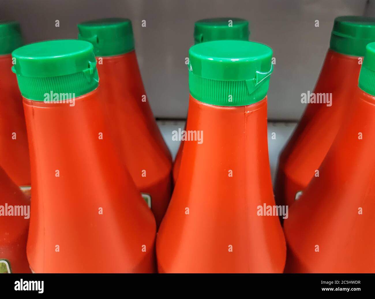 Ketchup bottles hi-res stock photography and images - Alamy
