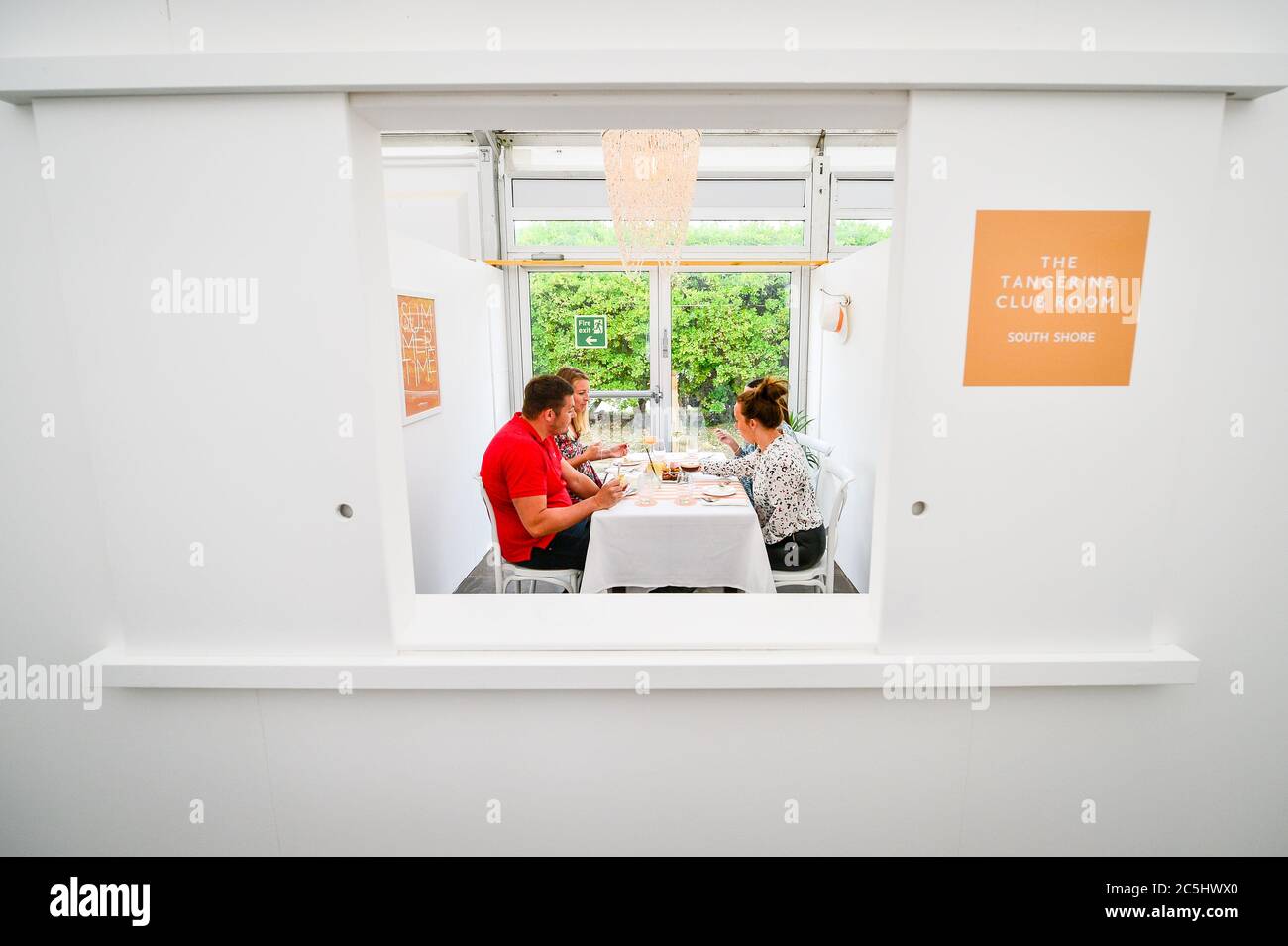 Open hatches hi-res stock photography and images - Alamy