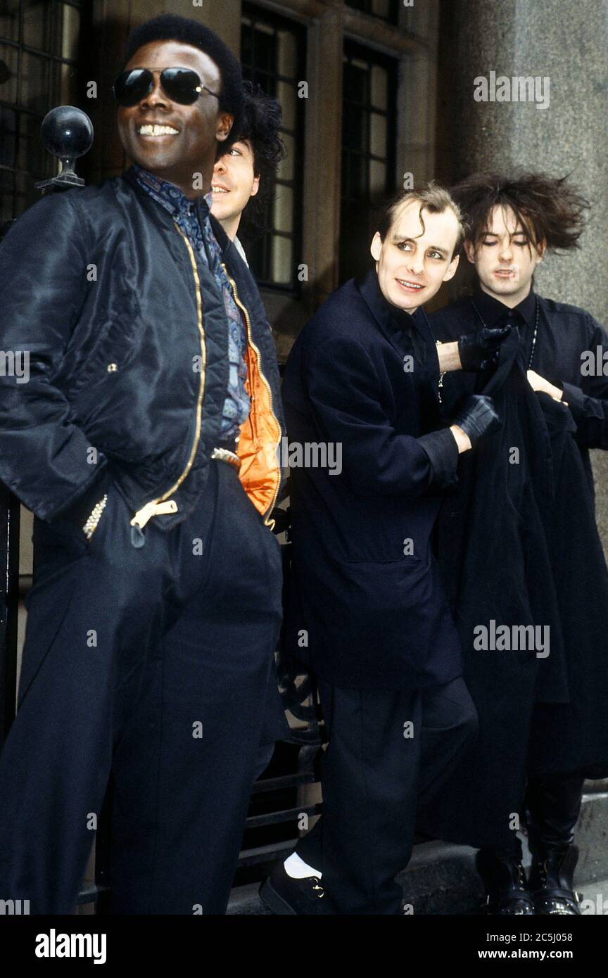 Andy Anderson, Laurence Tolhurst, Porl Thompson and Robert Swithh from ...