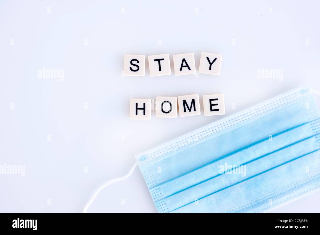 Masks hospitals hi-res stock photography and images - Alamy