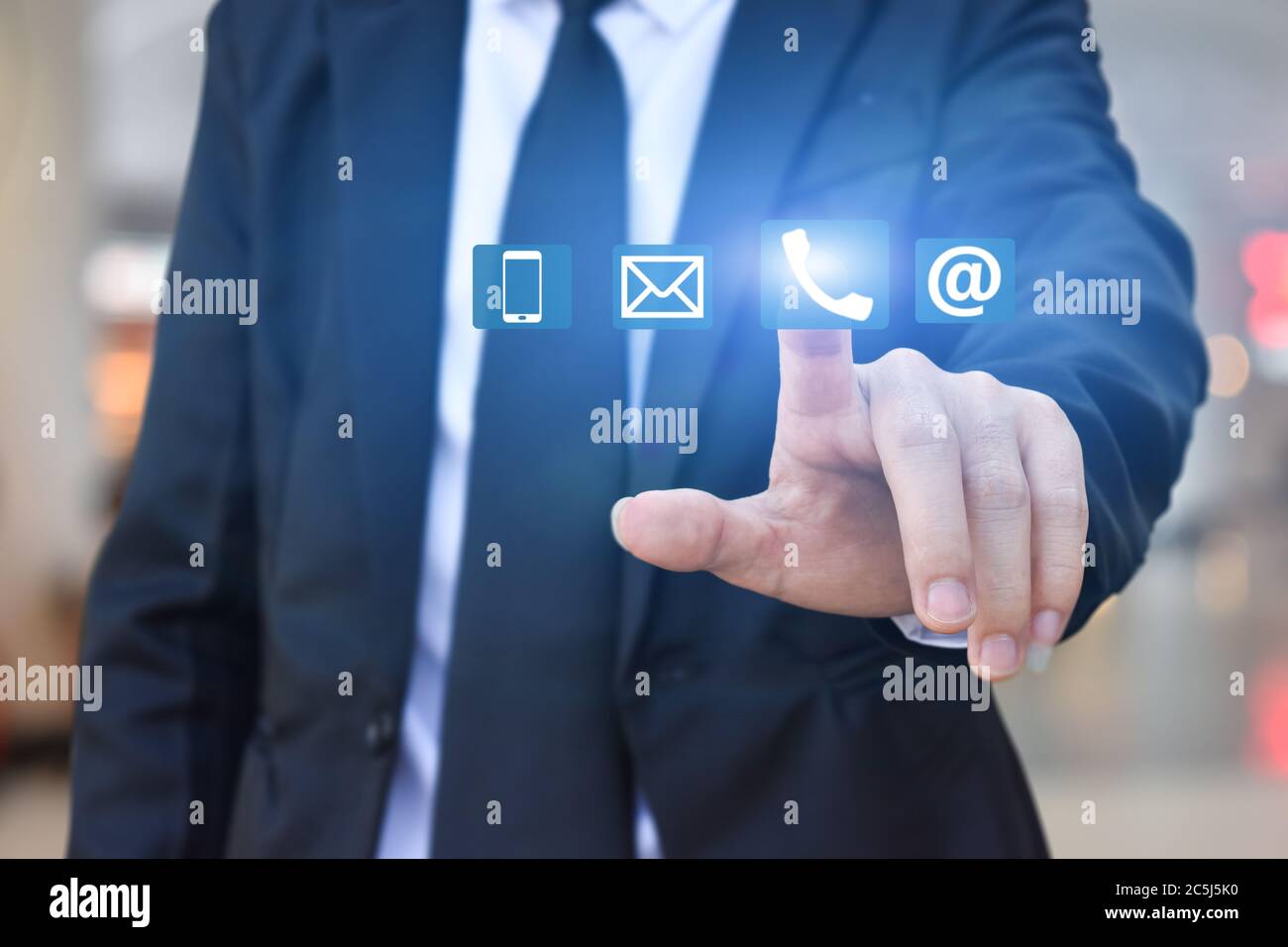 Pressing phone button icon hi-res stock photography and images - Alamy