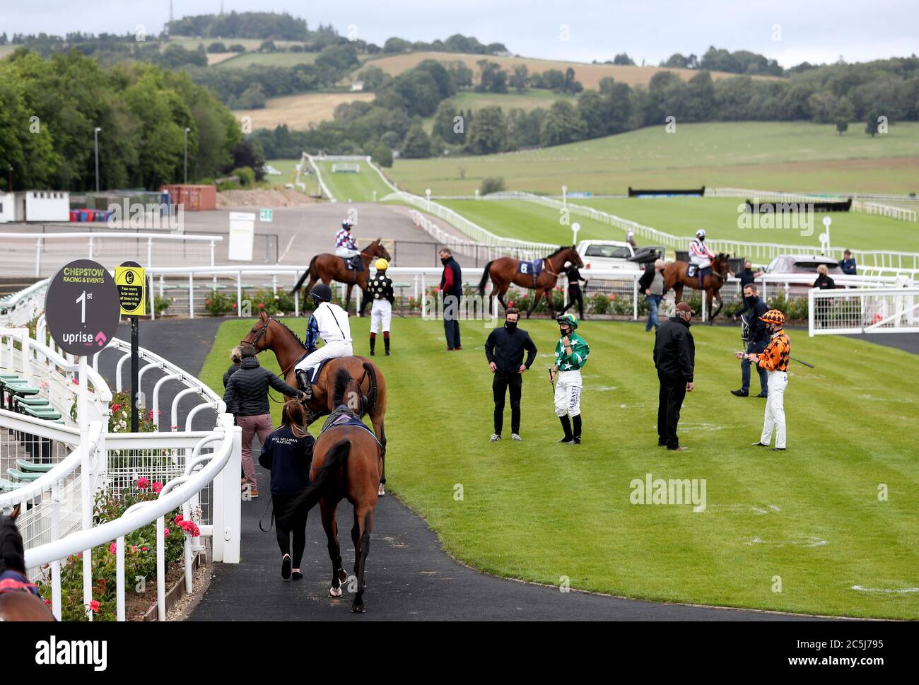 Elite racing club 394 wins handicap chepstow racecourse hi-res stock ...