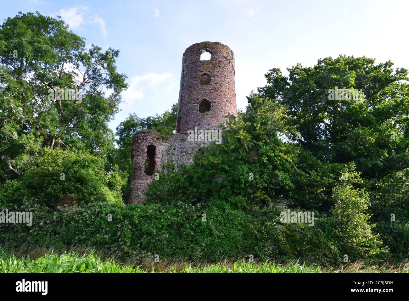 Racton Monument in West Sussex. Known for the Paranormal, Suicides and ...