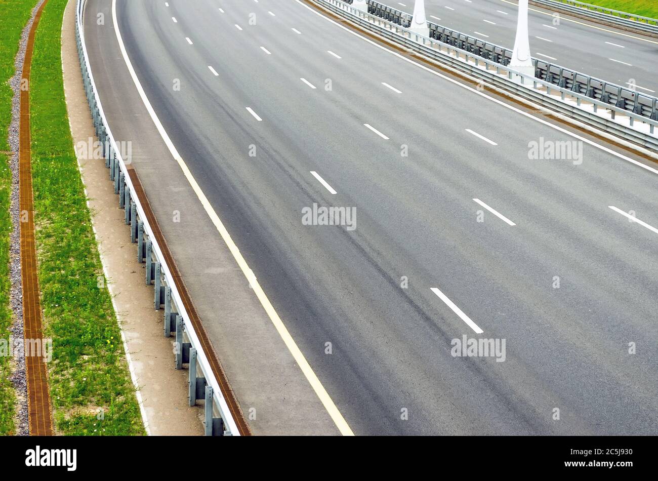 Cartoon city and highway hi-res stock photography and images - Alamy