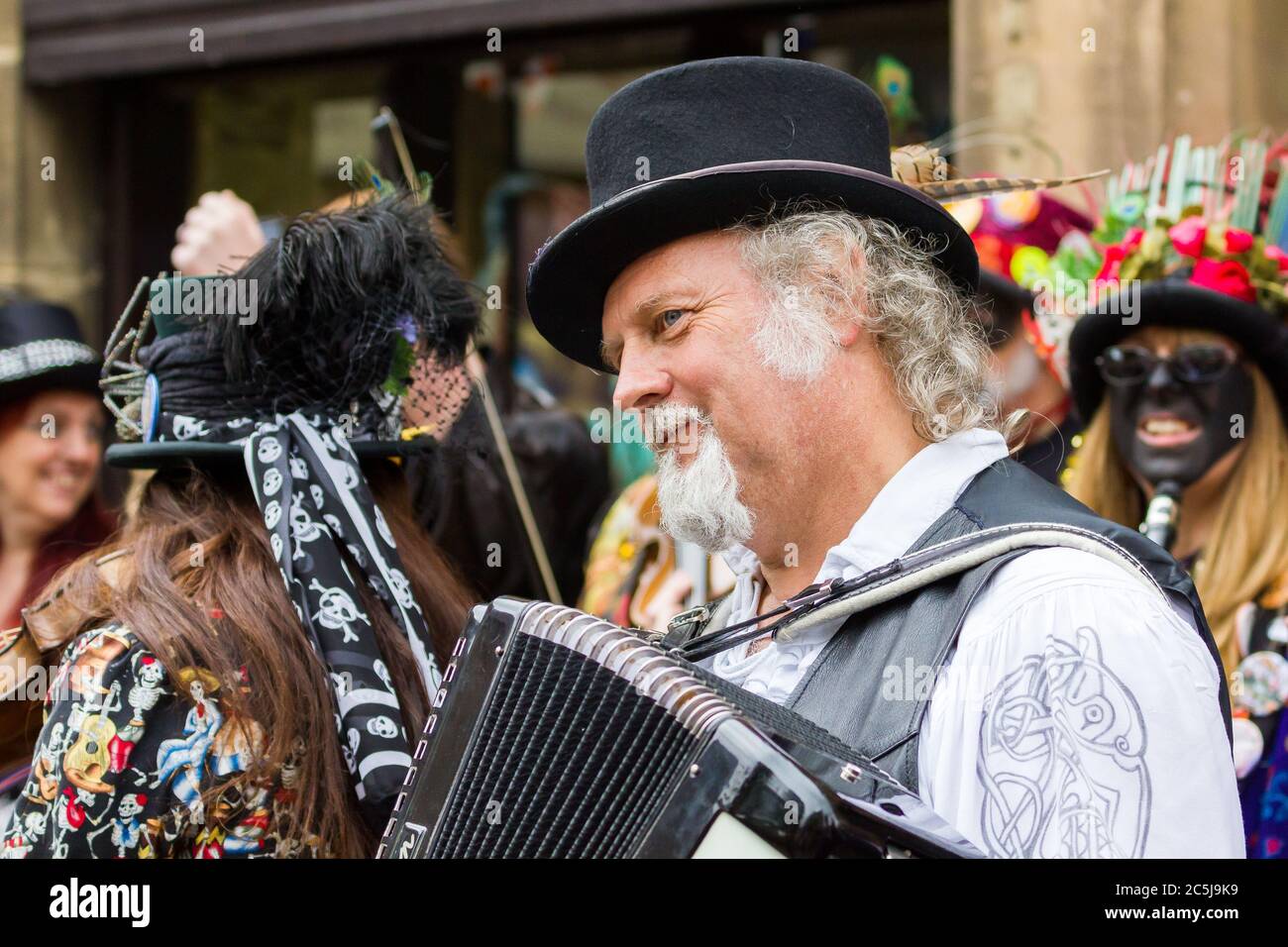 Black pig Morris dancers at Bakewell Stock Photo - Alamy
