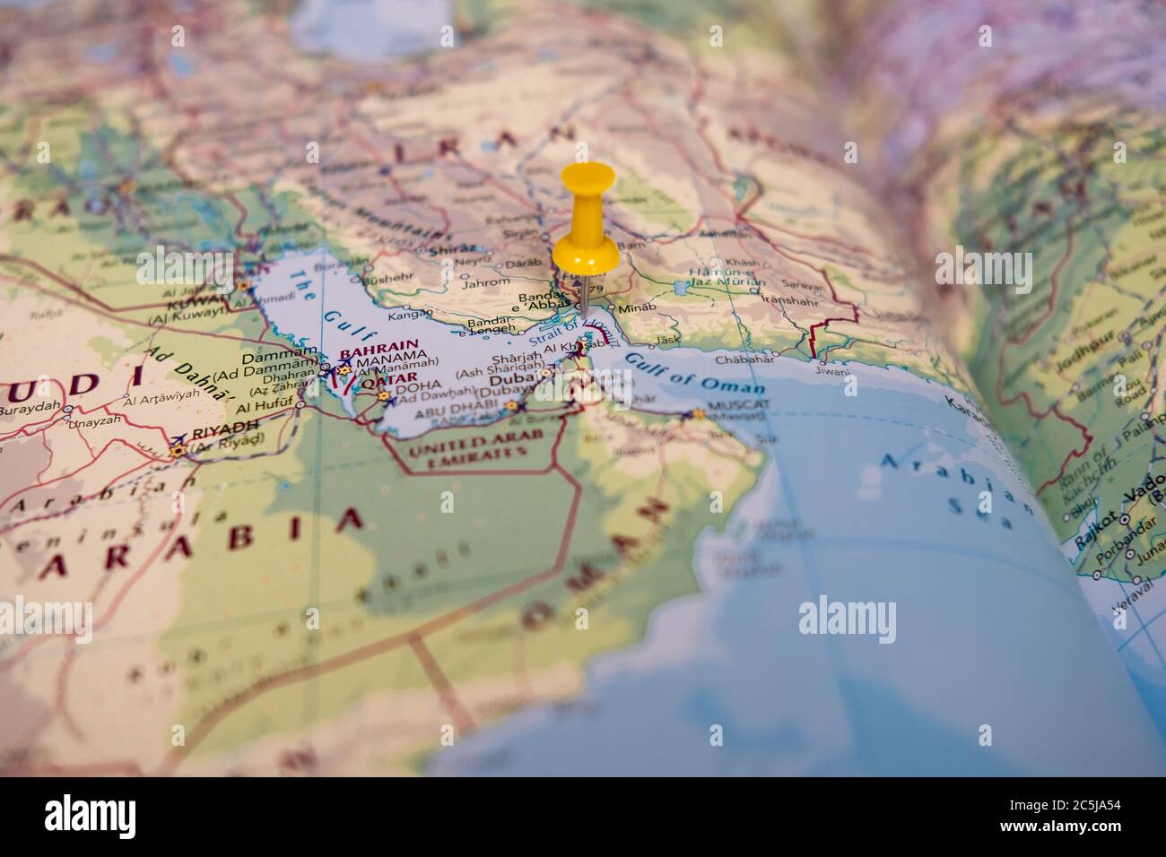 Persian gulf oil map hi-res stock photography and images - Alamy