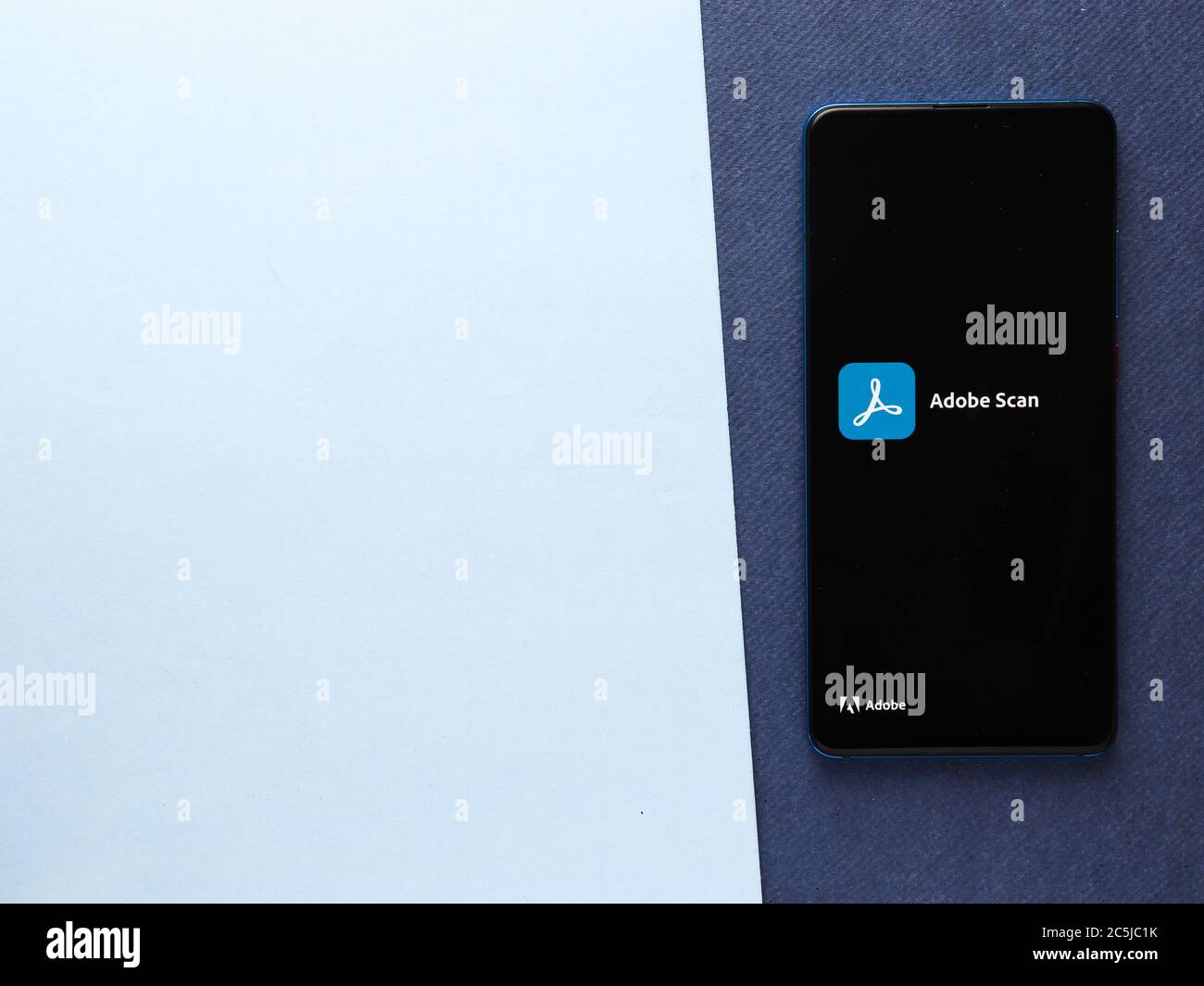 Adobe scan logo hi-res stock photography and images - Alamy