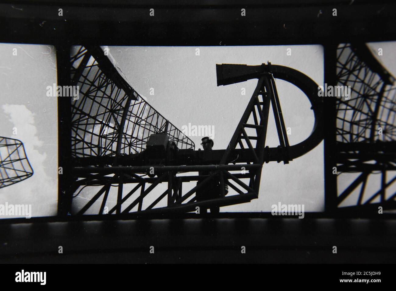 Airport radar 1970s hi-res stock photography and images - Alamy