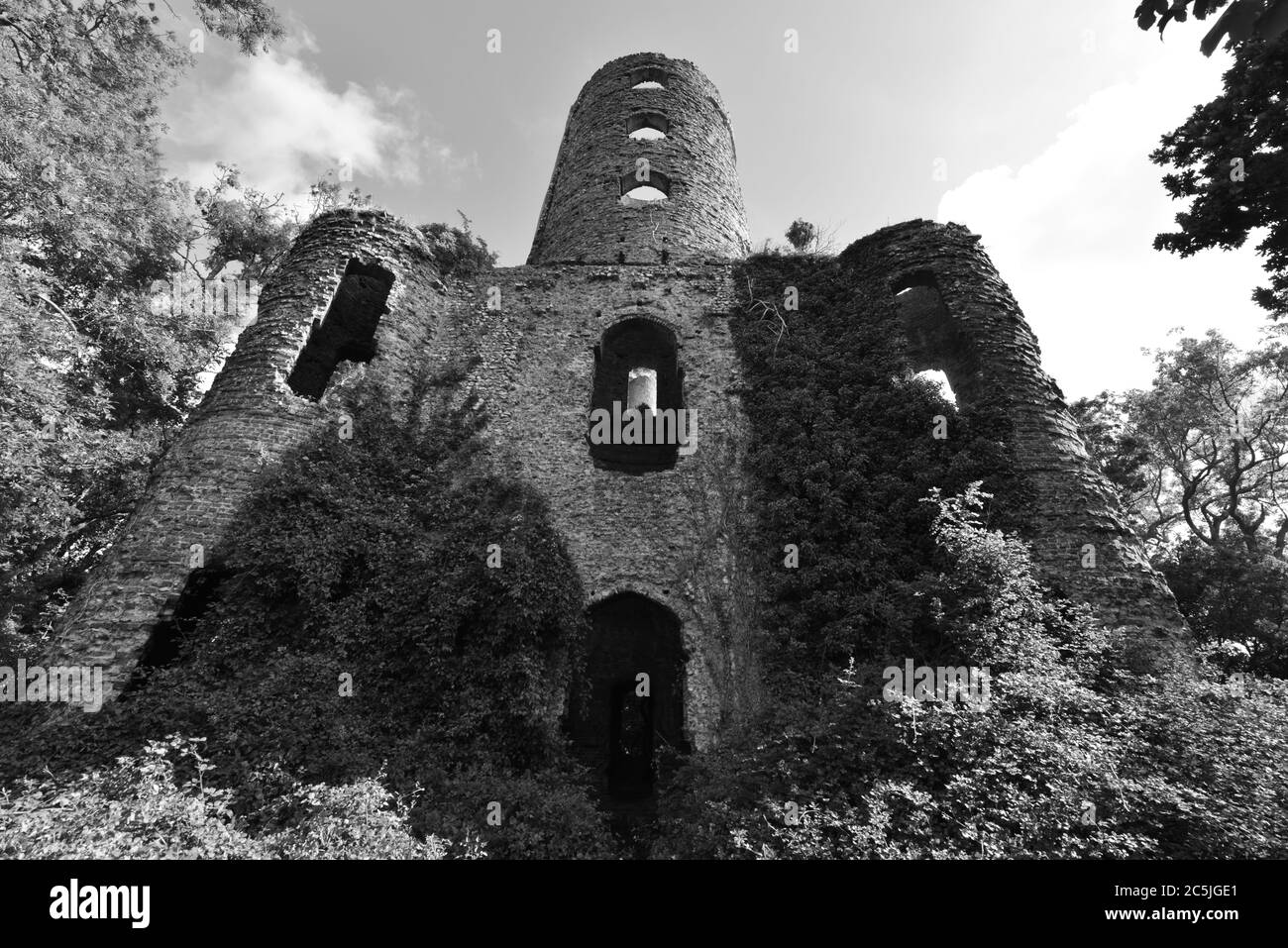 Racton Monument in West Sussex. Known for the Paranormal, Suicides and ...