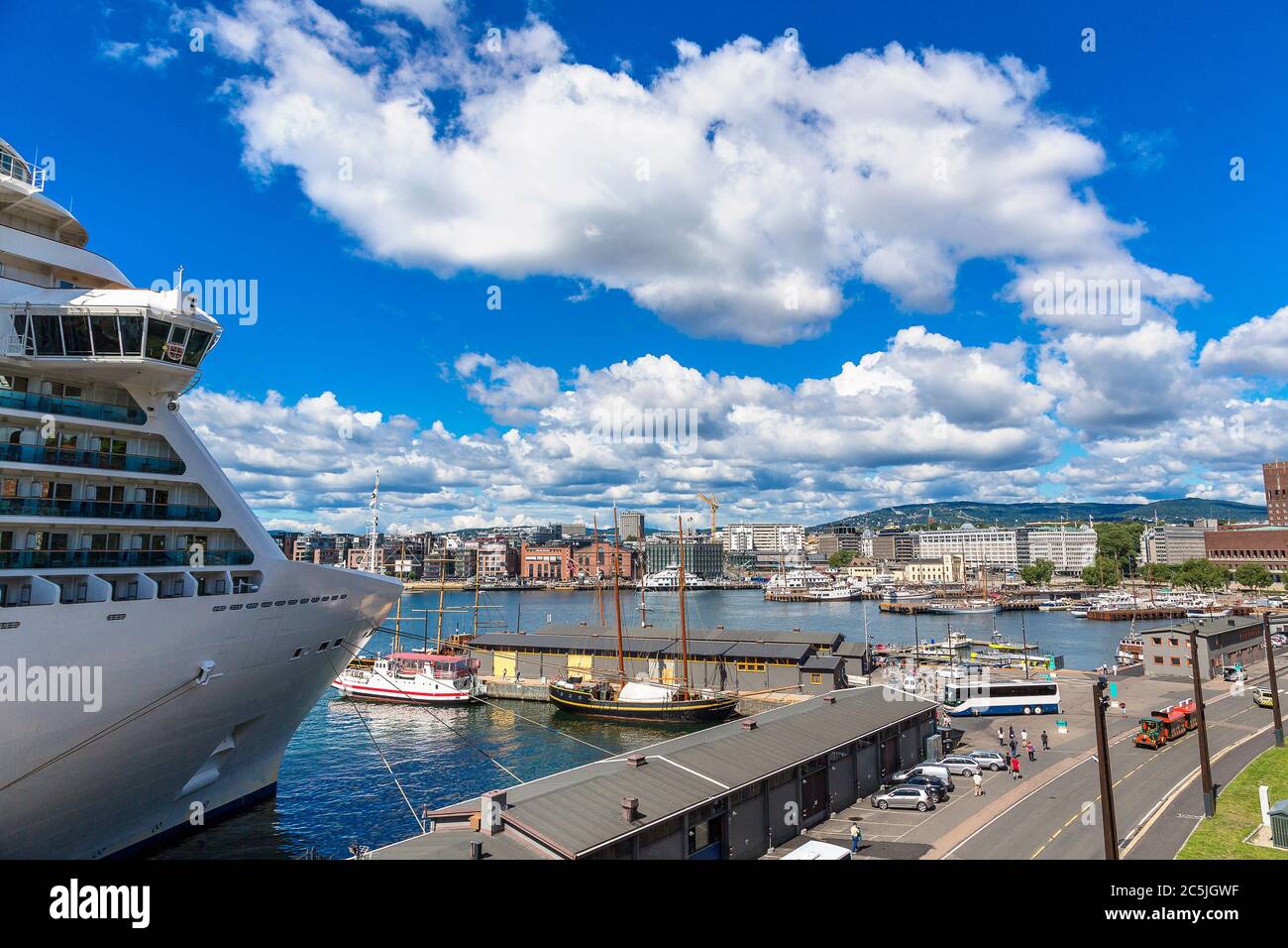 Day trip oslo hi-res stock photography and images - Alamy