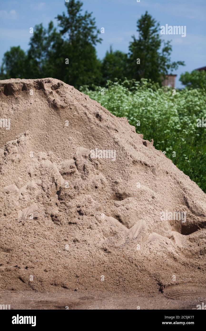 Pile construction hi-res stock photography and images - Alamy