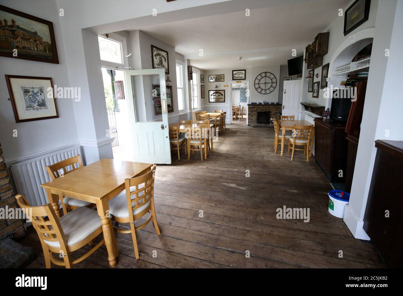 Spaced tables hi-res stock photography and images - Alamy