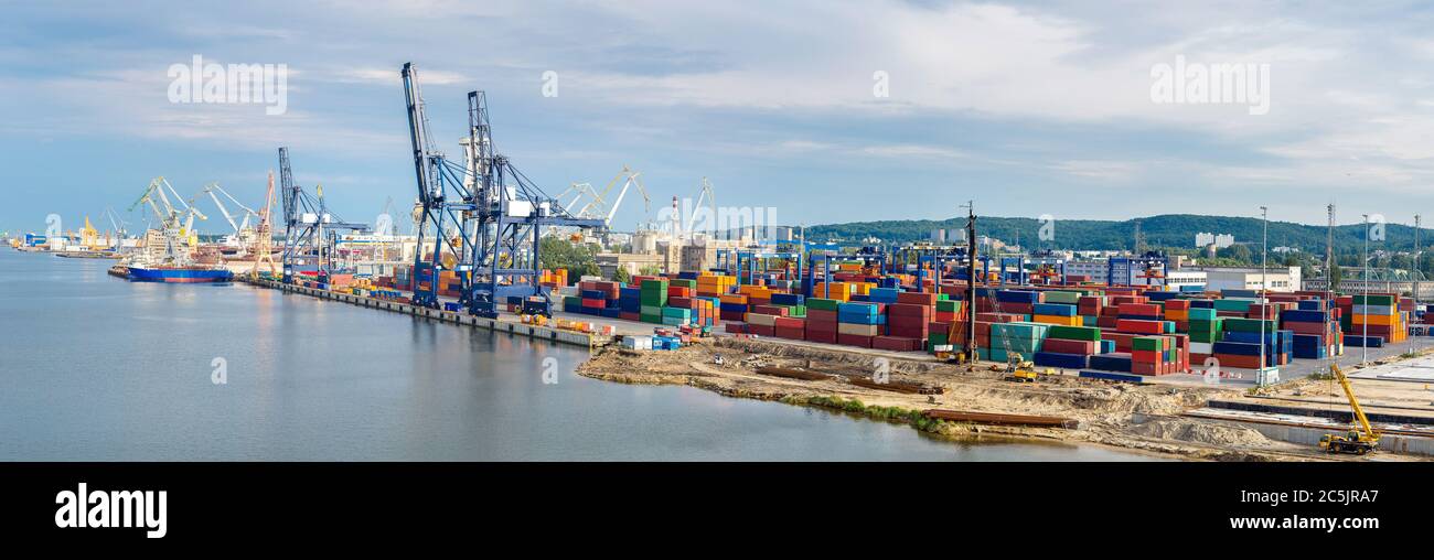 Deepwater Container Terminal in Gdansk during loading - the largest ...