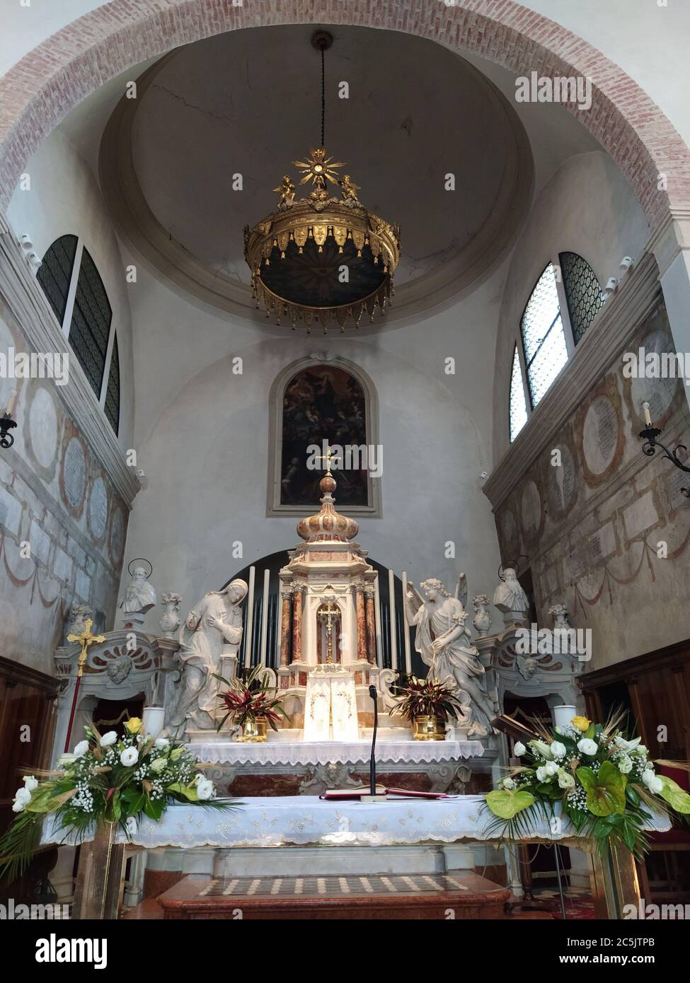 Petrarch arqua hi-res stock photography and images - Alamy