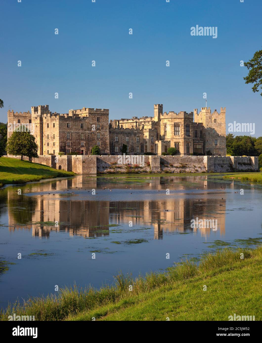 Raby castle hi-res stock photography and images - Alamy