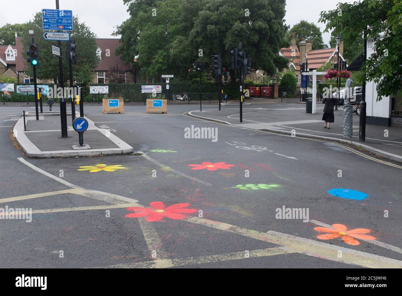 The pedestrianised road junction at Carlton Avenue, Court Lane and ...