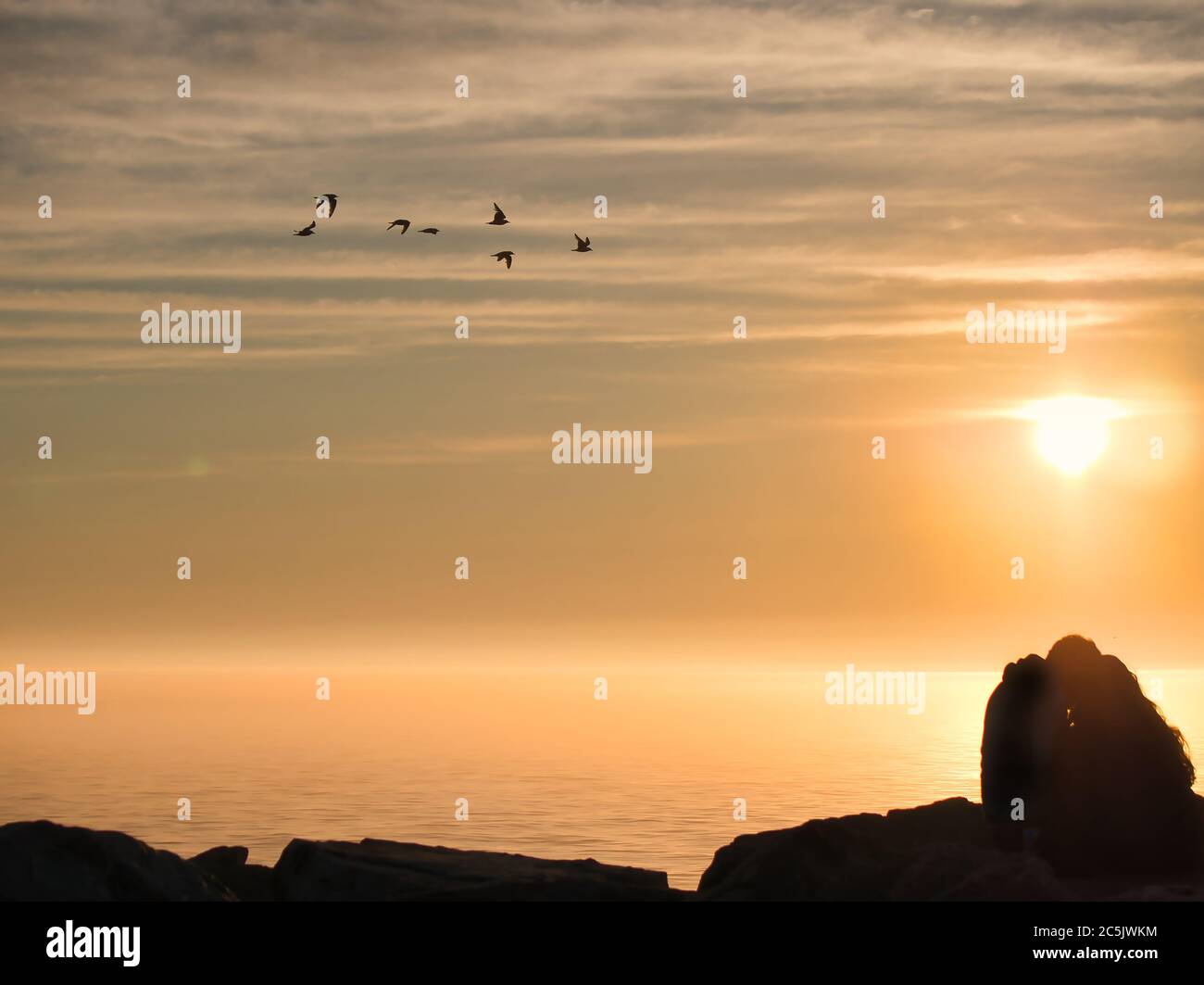 Beautiful yellow sunset hi-res stock photography and images - Alamy