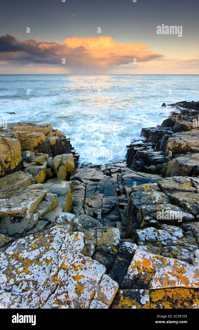 Northumberland sunset hi-res stock photography and images - Alamy