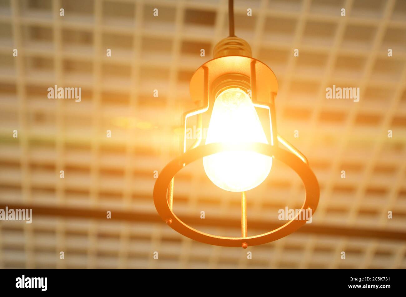 Incandescent bulb ceiling lamp hi-res stock photography and images - Alamy