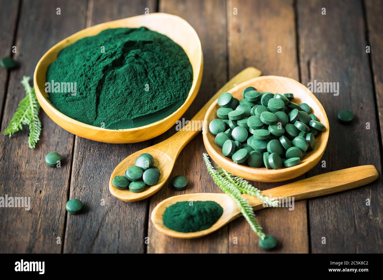 Spirulina powder tablets superfood hi-res stock photography and images ...