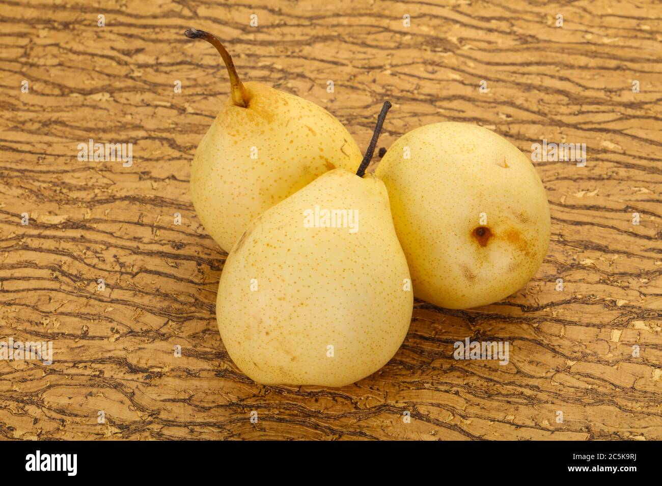 Juicy ripe yellow Chinese pear Stock Photo - Alamy