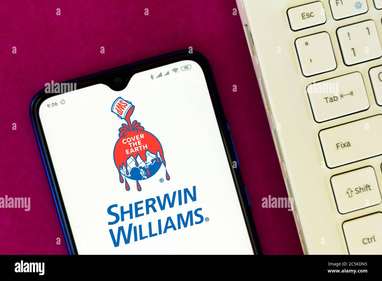 Sherwin williams logo hi-res stock photography and images - Alamy