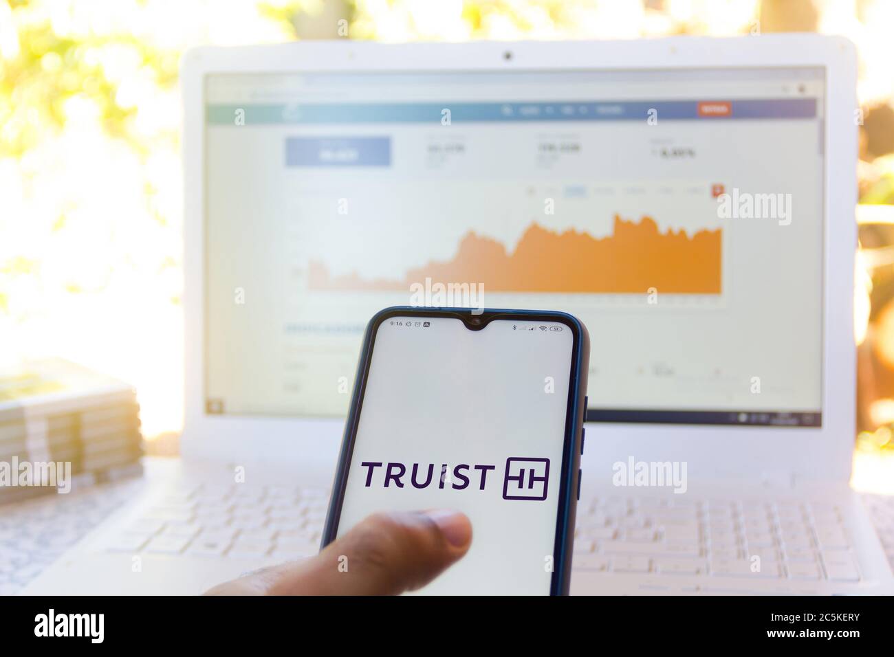 Truist financial hi-res stock photography and images - Alamy
