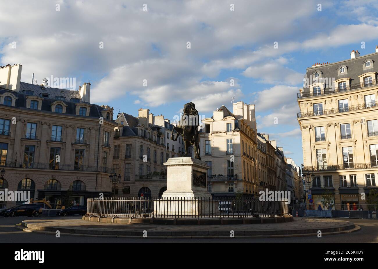 Statue of King Louis XIV in Victory Square -Place de Victoires ...