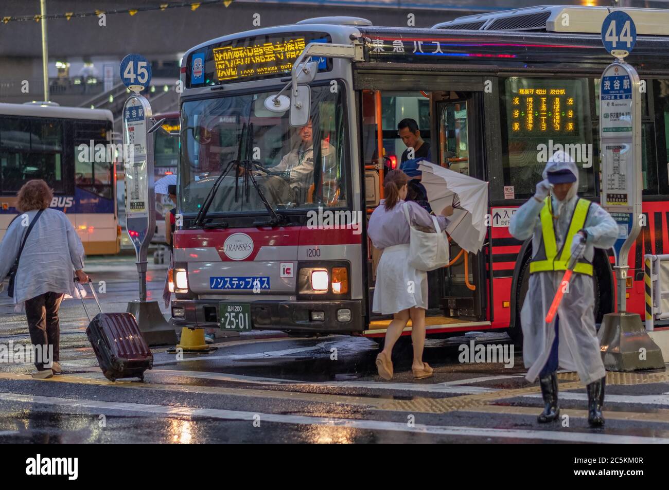 Passenger boarding bus hi-res stock photography and images - Alamy