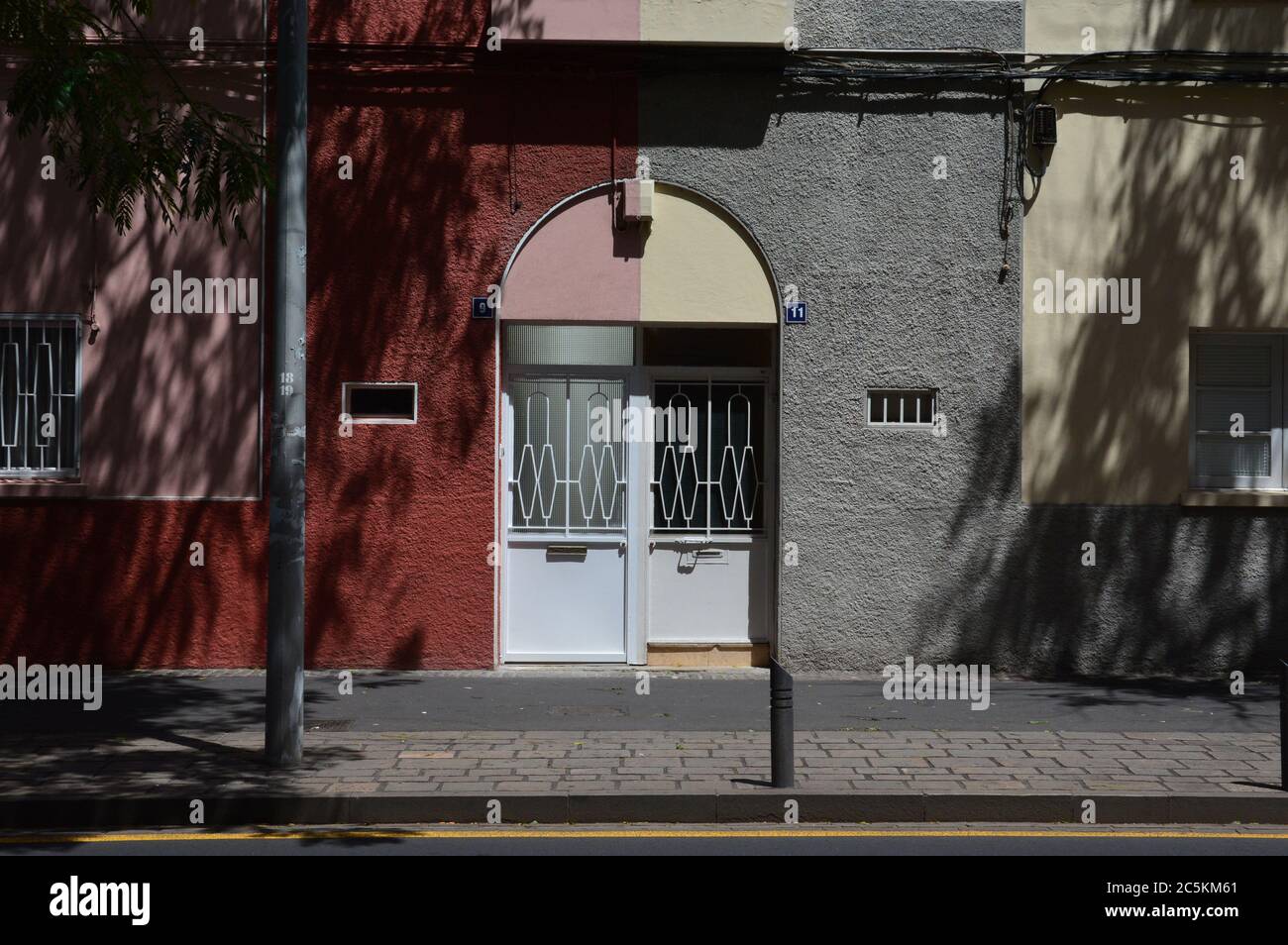 Blocking door hi-res stock photography and images - Alamy