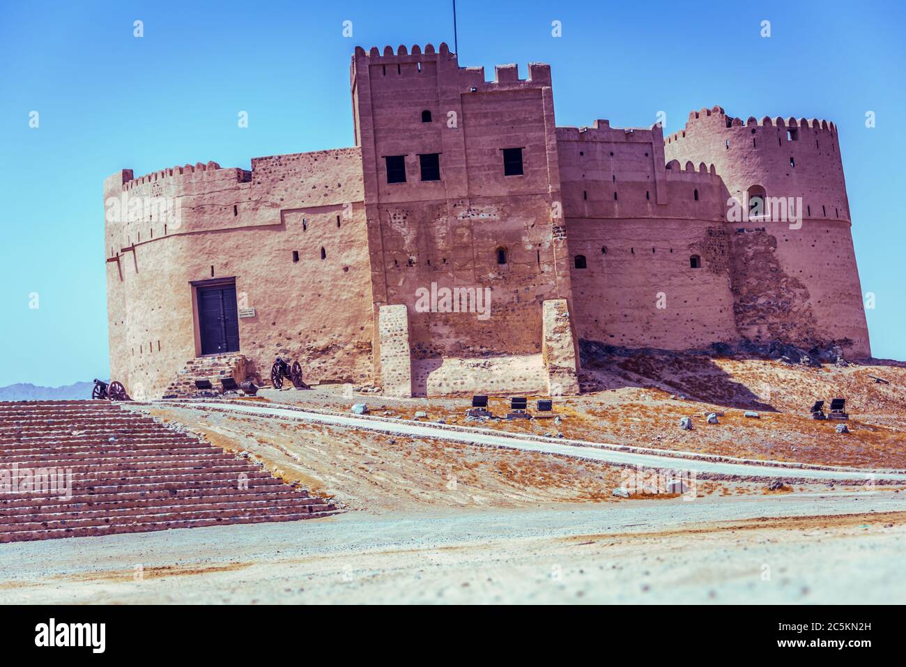Fujairah Fort is a fort in the city of Fujairah United Arab Emirates ...