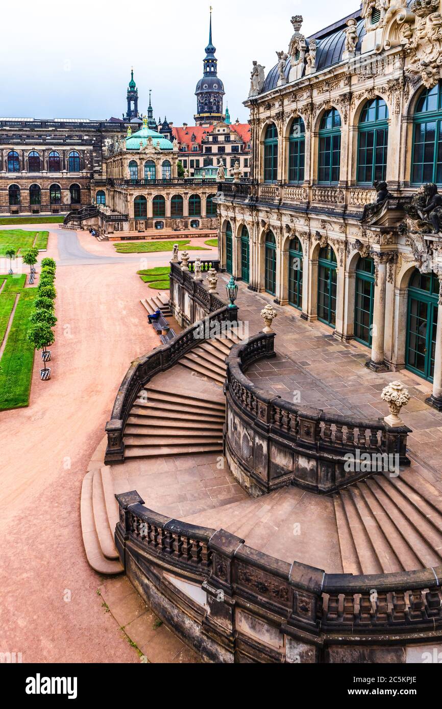 Kennel Courtyard High Resolution Stock Photography and Images - Alamy