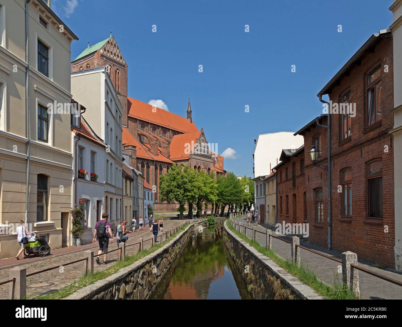 Grube hi-res stock photography and images - Alamy