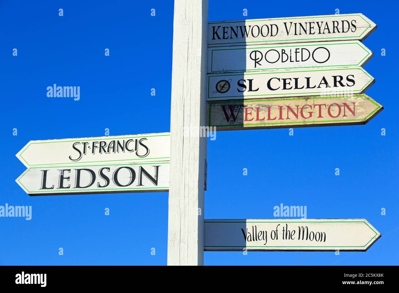 Vineyard signs in Sonoma Valley Stock Photo - Alamy