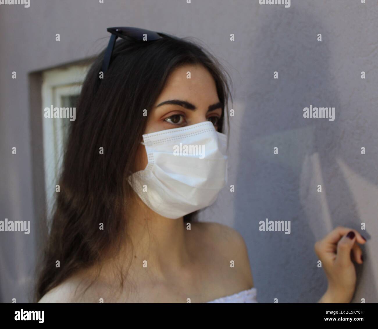 Virus posing hi-res stock photography and images - Alamy