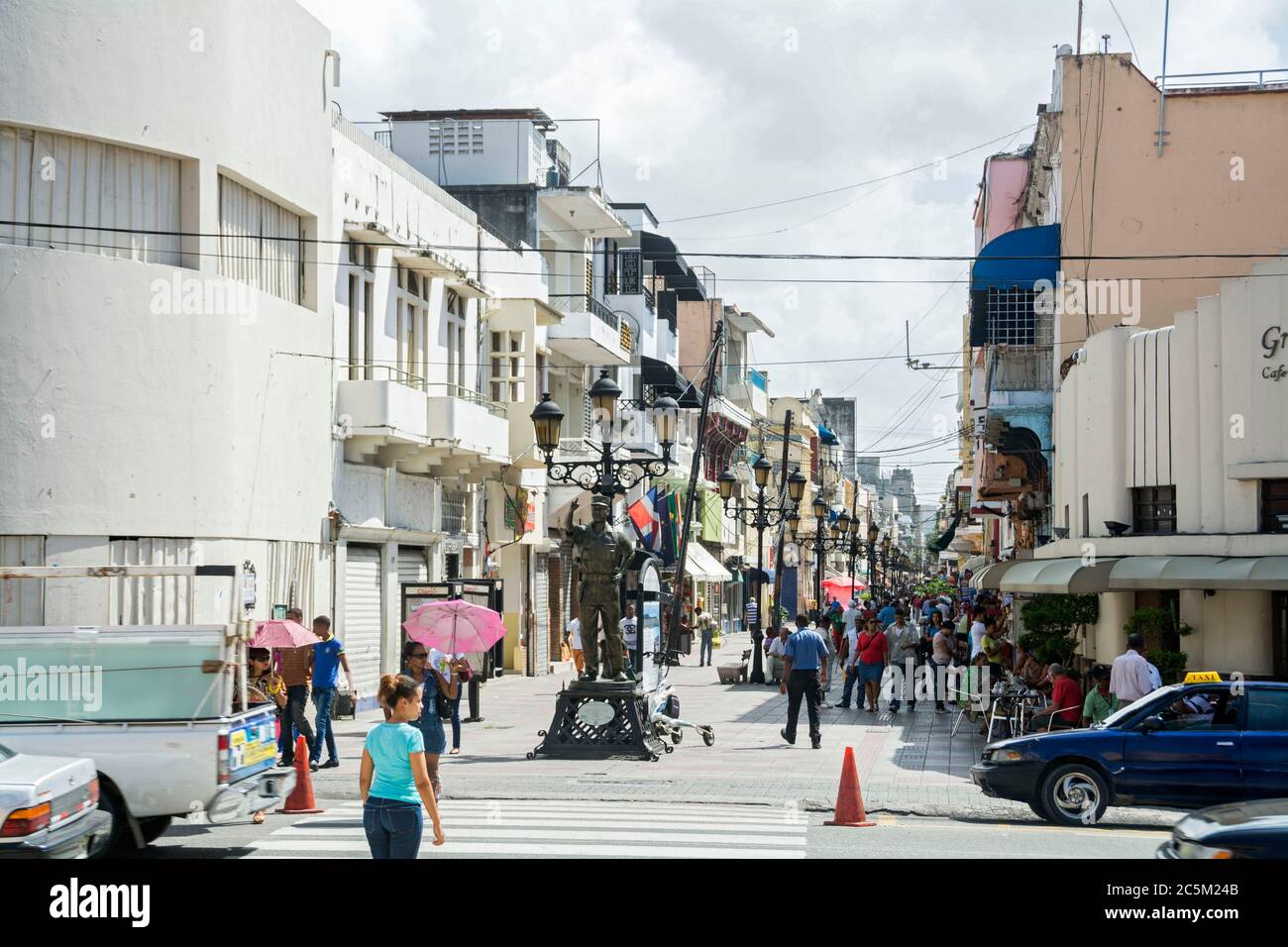 Bulevar el conde hi-res stock photography and images - Alamy