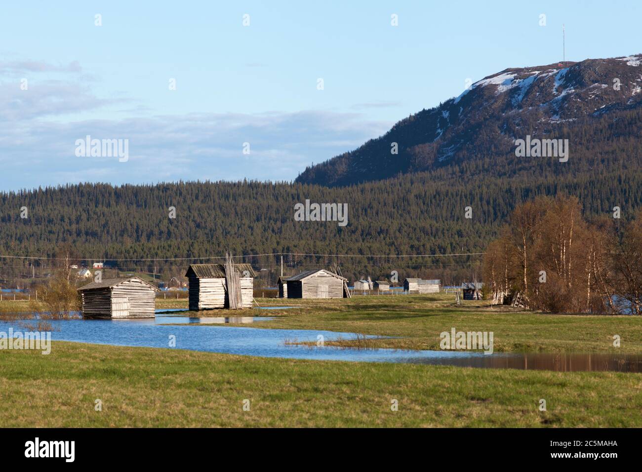 Flooded barns hi-res stock photography and images - Alamy