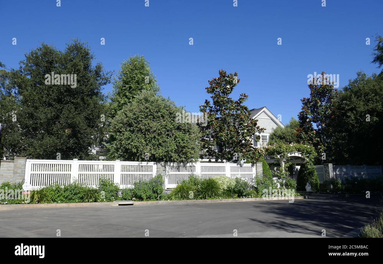 Sia singer 2020 hi-res stock photography and images - Alamy