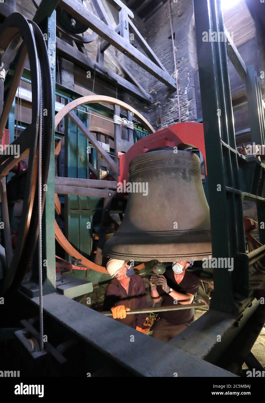 Day one hundred and two of lockdown and these bell ringers are checking ...