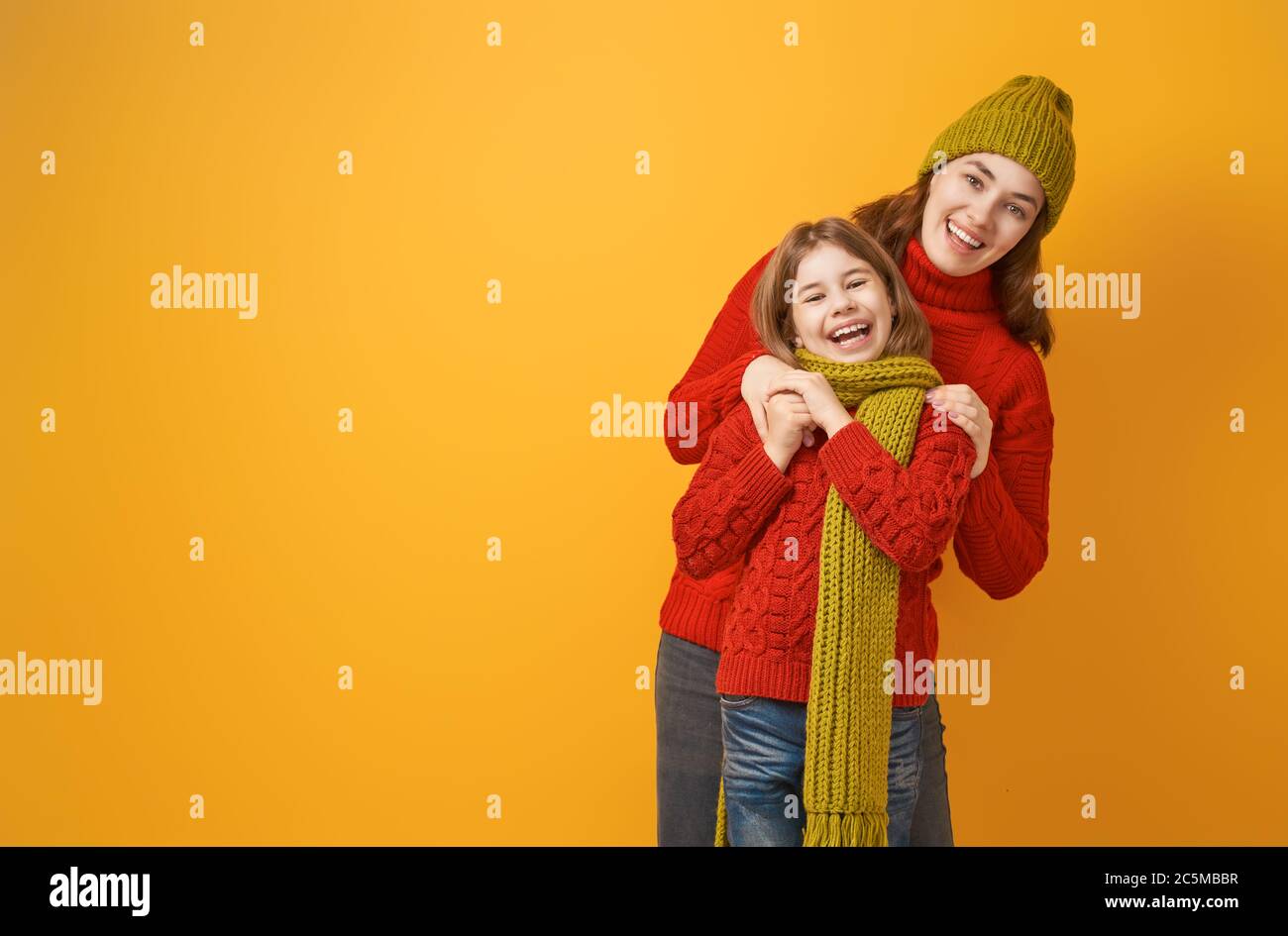 Snoods hi-res stock photography and images - Alamy