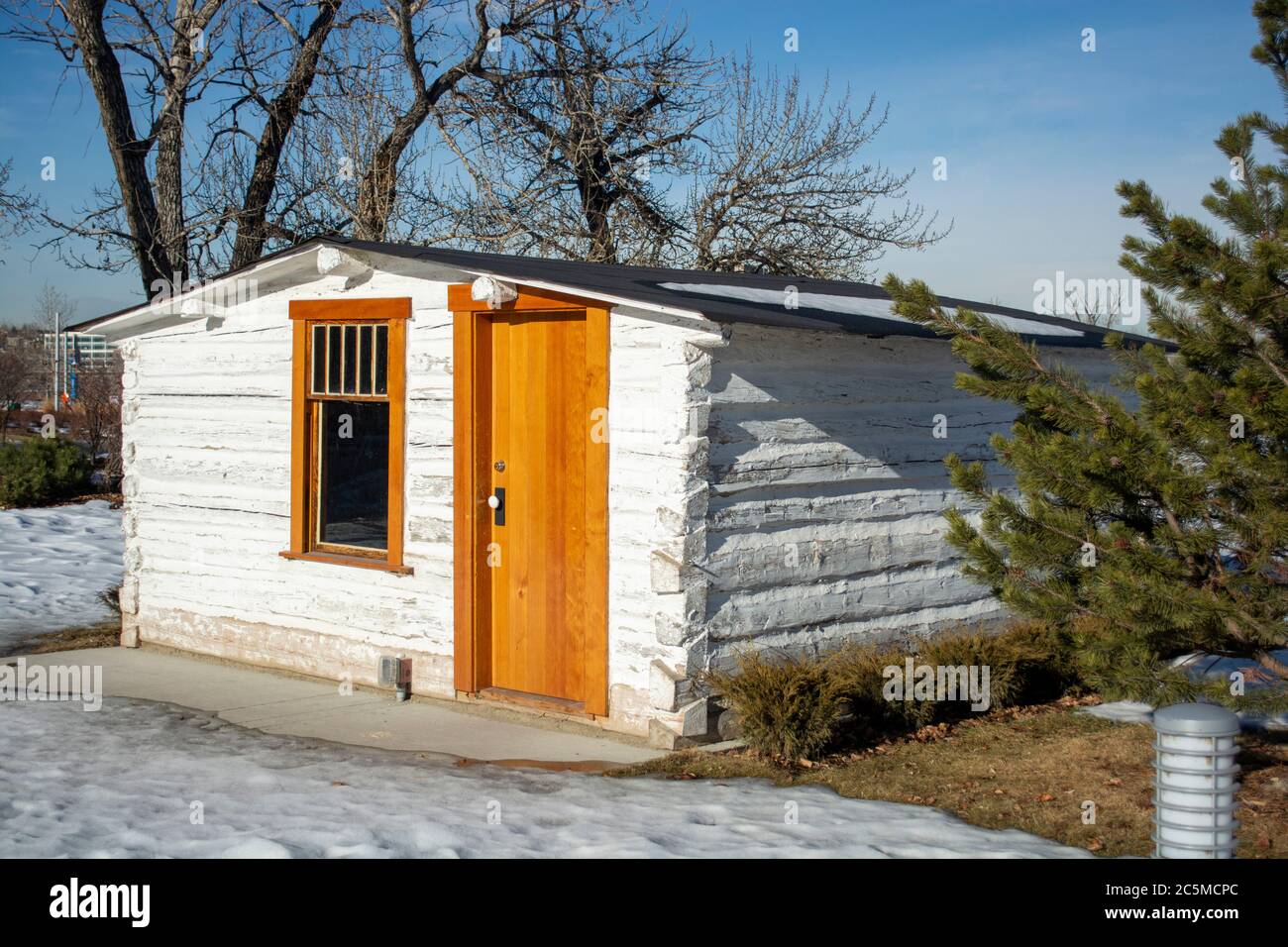 Historic Fort Log House in Western Canada Stock Photo - Alamy