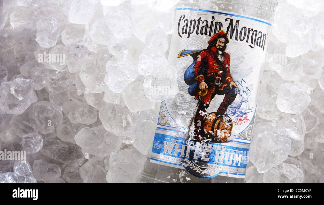 Captain morgan rum bottle hi-res stock photography and images - Alamy