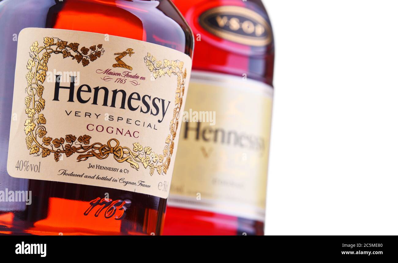 Cognac distillery france hi-res stock photography and images - Alamy