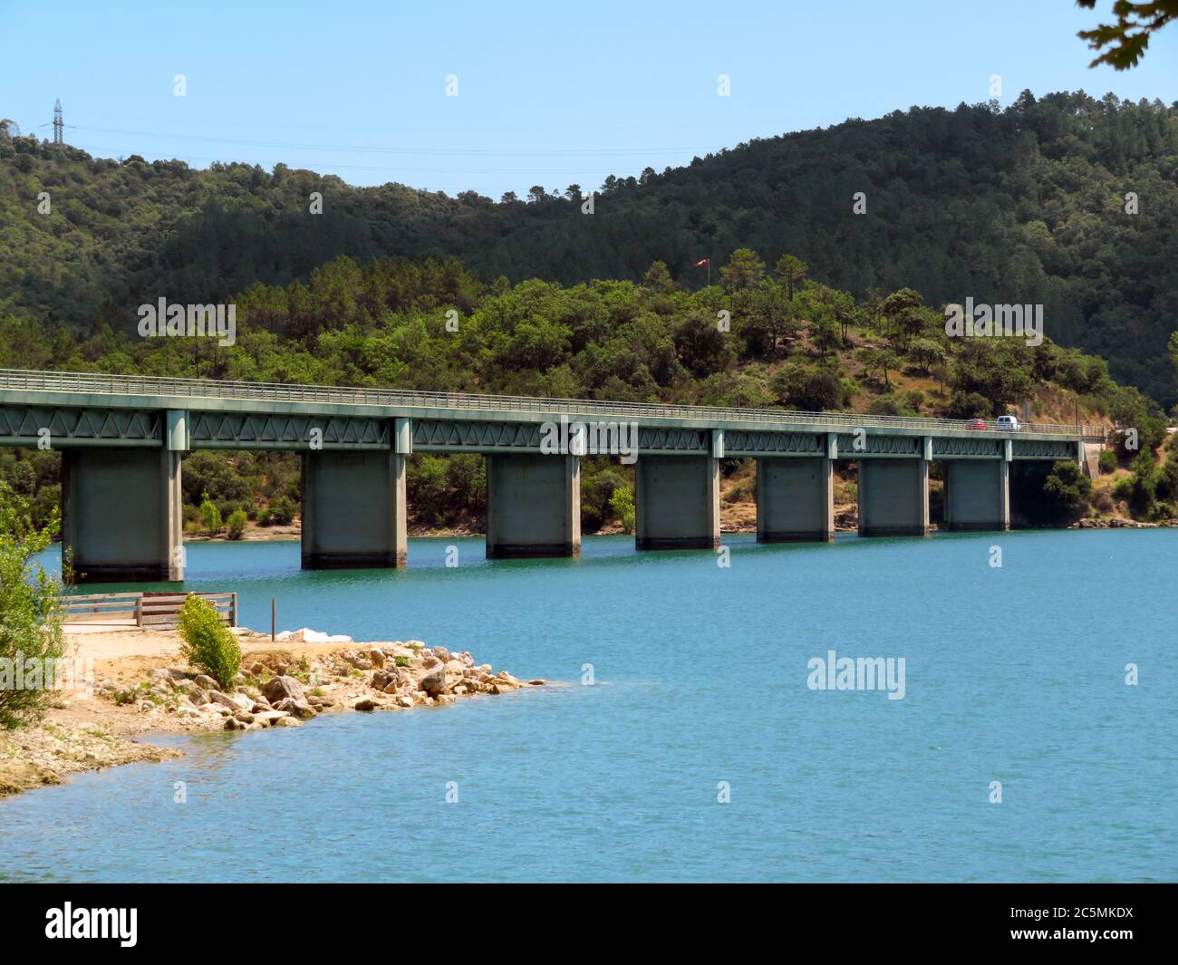 Bridge throu lake St Cassien in the South of France Stock Photo - Alamy