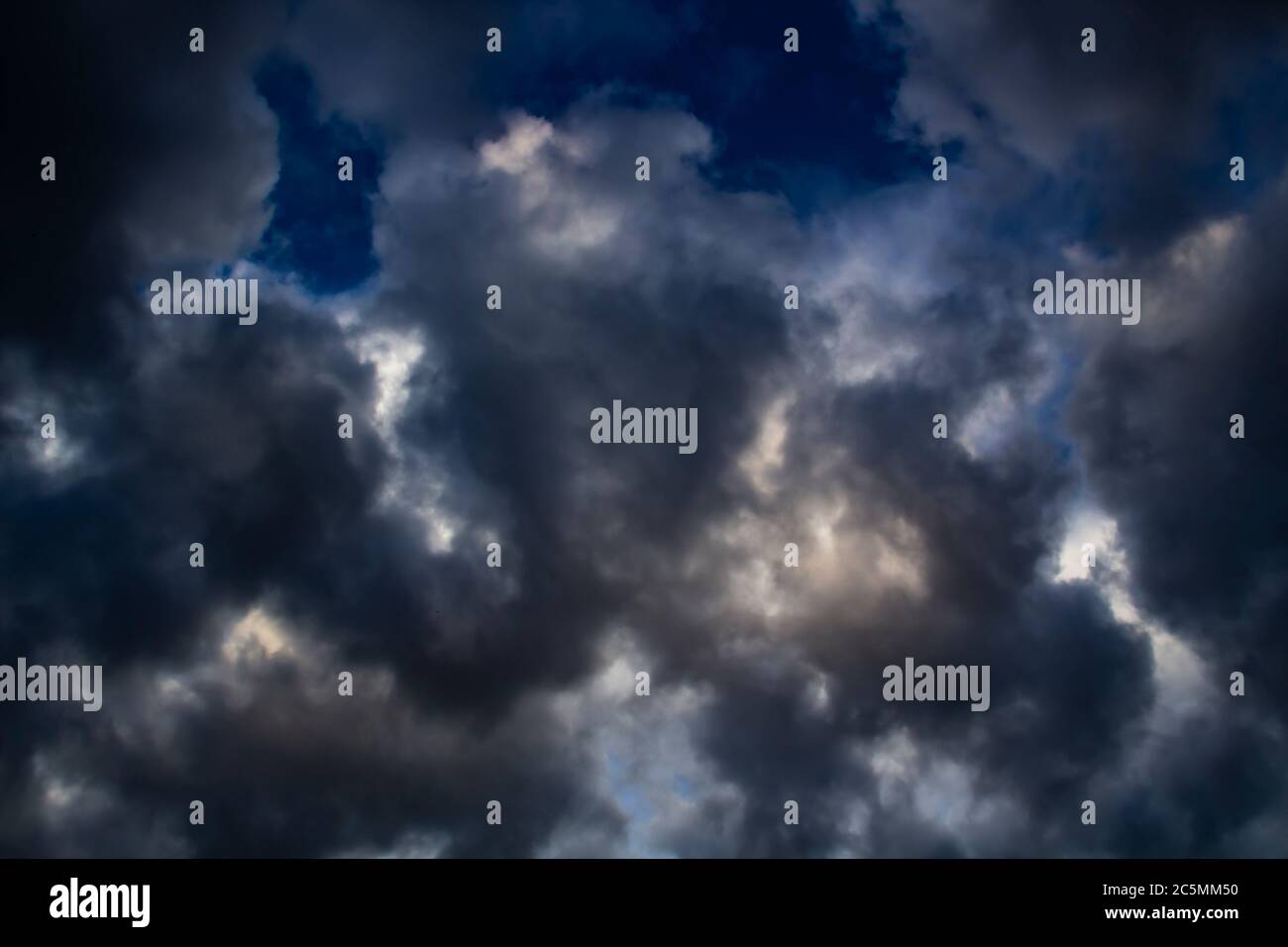 Dark stormy sky. Pattern of scary sky Stock Photo - Alamy